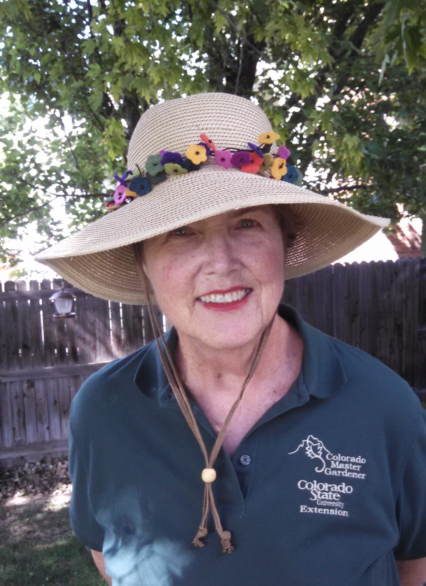 Volunteer Spotlight – Betsy Dickson – Arapahoe County Extension